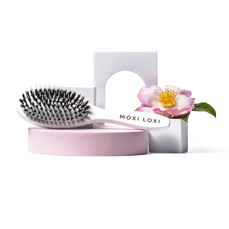 Moxi Loxi: Hair Restoration Solutions